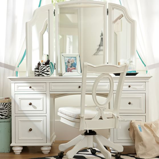 Chelsea Vanity | PBteen