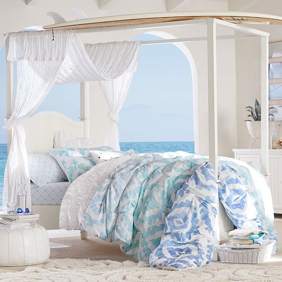 Beadboard Canopy Bed + Trundle | PBteen